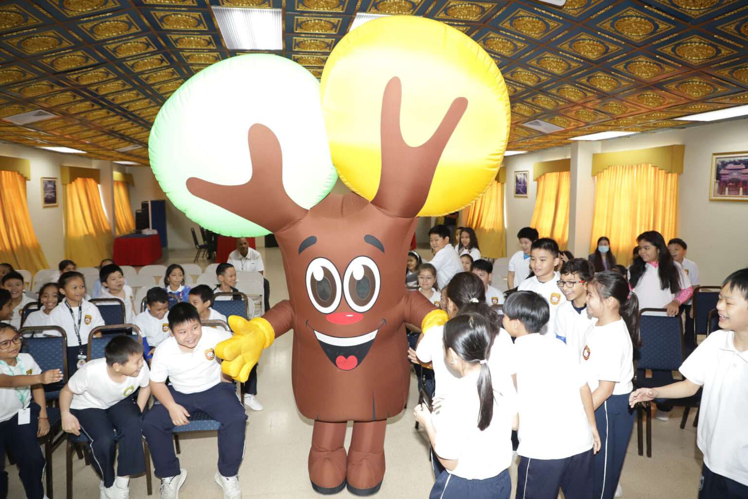 El “Tour de Guayo” llega al Centro Cultural Chino Panameño
